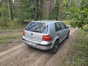 Volkswagen Golf 2003 Rīga, ar dzinēja tilpumu 1.90 L un nobraukumu 221 tūkst. km par 1400 €, foto 3 vietnē AUTOMOTO.COM.LV