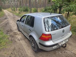 Volkswagen Golf 2003 Rīga, ar dzinēja tilpumu 1.90 L un nobraukumu 221 tūkst. km par 1400 €, foto 4 vietnē AUTOMOTO.COM.LV