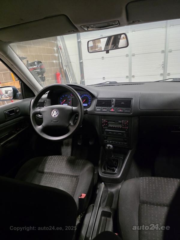 Volkswagen Golf 2003 in Tartu, with an engine capacity of 1.60 L and mileage of 169 thousand km for 1900 €, photo 11 on AUTOMOTO.COM.LV