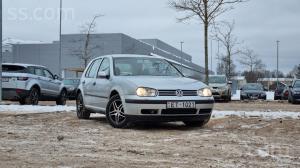 Volkswagen Golf 2003 Rīga, ar dzinēja tilpumu 1.90 L un nobraukumu 230 tūkst. km par 1400 €, foto  vietnē AUTOMOTO.COM.LV