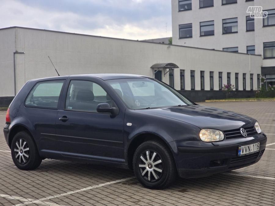 Volkswagen Golf 2003 Viļņa, ar dzinēja tilpumu 1.40 L un nobraukumu 273 tūkst. km par 400 €, foto 3 vietnē AUTOMOTO.COM.LV