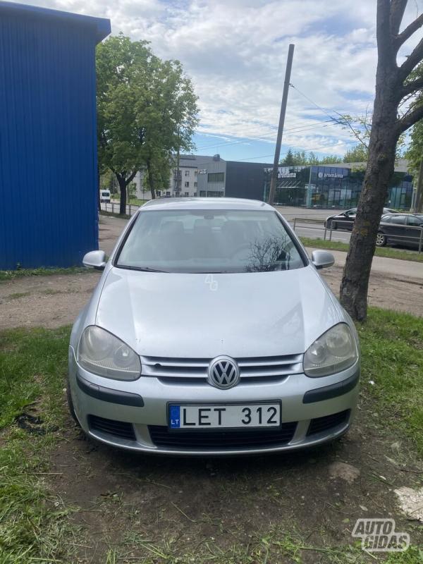 Volkswagen Golf 2003 in Kaunas, with an engine capacity of 1.90 L and mileage of 273 thousand km for 850 €, photo 1 on AUTOMOTO.COM.LV