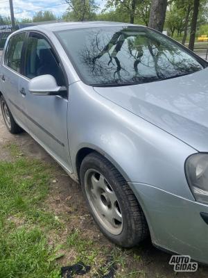 Volkswagen Golf 2003 in Kaunas, with an engine capacity of 1.90 L and mileage of 273 thousand km for 850 €, photo 3 on AUTOMOTO.COM.LV
