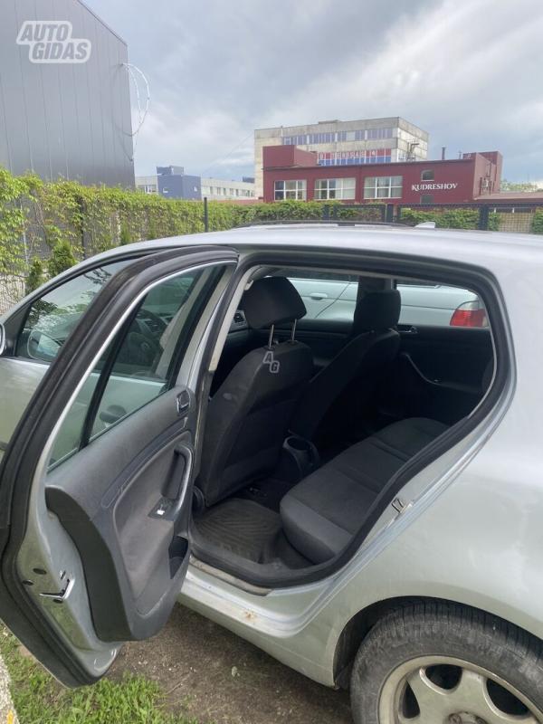 Volkswagen Golf 2003 in Kaunas, with an engine capacity of 1.90 L and mileage of 273 thousand km for 850 €, photo 9 on AUTOMOTO.COM.LV
