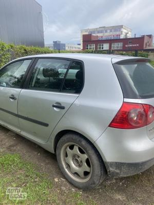 Volkswagen Golf 2003 in Kaunas, with an engine capacity of 1.90 L and mileage of 273 thousand km for 850 €, photo 17 on AUTOMOTO.COM.LV