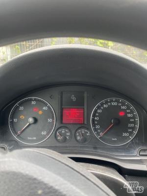 Volkswagen Golf 2003 in Kaunas, with an engine capacity of 1.90 L and mileage of 273 thousand km for 850 €, photo 23 on AUTOMOTO.COM.LV