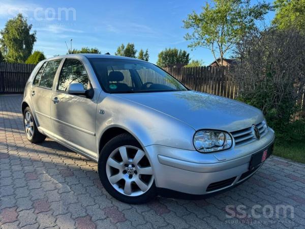 Volkswagen Golf 2003 in Ogre, with an engine capacity of 1.60 L and mileage of 260 thousand km for 2550 €, photo 4 on AUTOMOTO.COM.LV