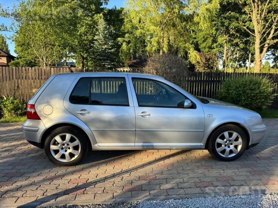 Volkswagen Golf 2003 Ogre, ar dzinēja tilpumu 1.60 L un nobraukumu 260 tūkst. km par 2550 €, foto 9 vietnē AUTOMOTO.COM.LV