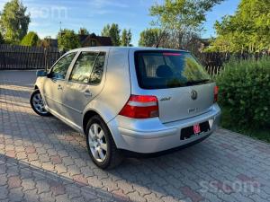 Volkswagen Golf 2003 Ogre, ar dzinēja tilpumu 1.60 L un nobraukumu 260 tūkst. km par 2550 €, foto 16 vietnē AUTOMOTO.COM.LV