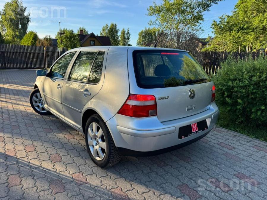 Volkswagen Golf 2003 Ogre, ar dzinēja tilpumu 1.60 L un nobraukumu 260 tūkst. km par 2550 €, foto 16 vietnē AUTOMOTO.COM.LV