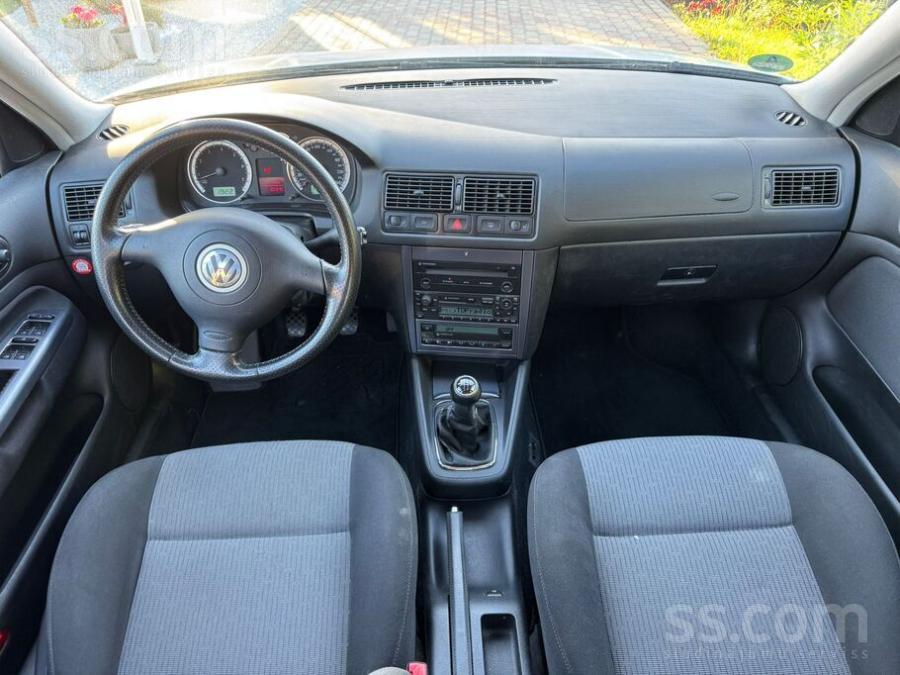 Volkswagen Golf 2003 Ogre, ar dzinēja tilpumu 1.60 L un nobraukumu 260 tūkst. km par 2550 €, foto 17 vietnē AUTOMOTO.COM.LV