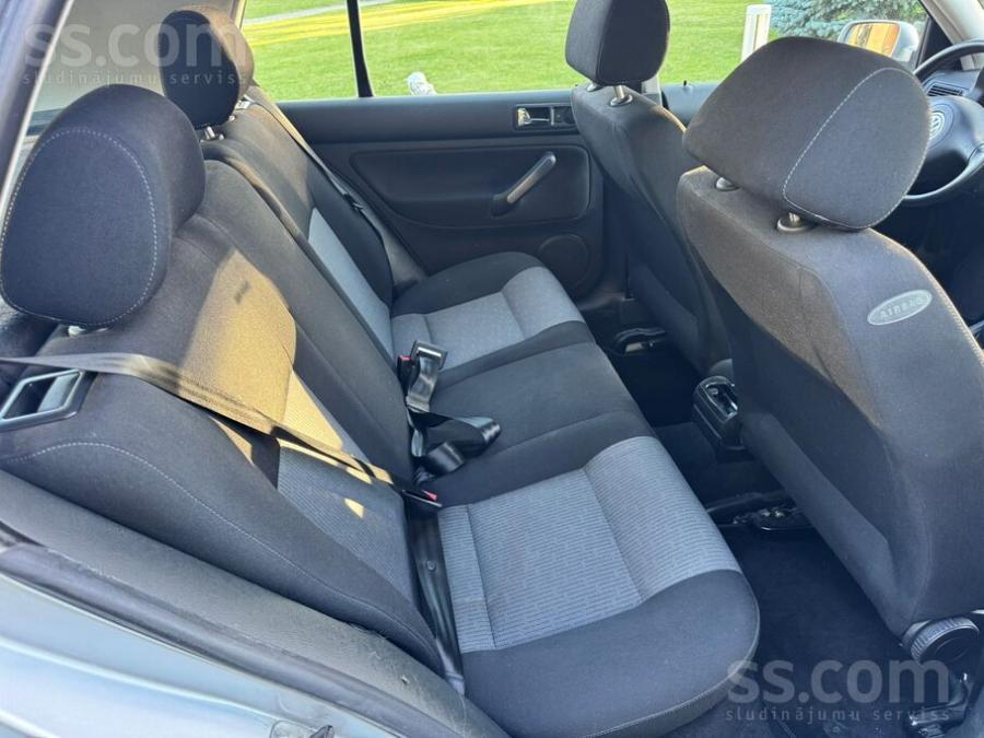 Volkswagen Golf 2003 Ogre, ar dzinēja tilpumu 1.60 L un nobraukumu 260 tūkst. km par 2550 €, foto 19 vietnē AUTOMOTO.COM.LV