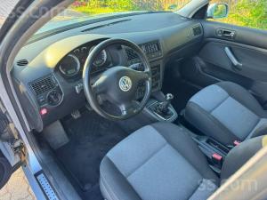 Volkswagen Golf 2003 Ogre, ar dzinēja tilpumu 1.60 L un nobraukumu 260 tūkst. km par 2550 €, foto 24 vietnē AUTOMOTO.COM.LV