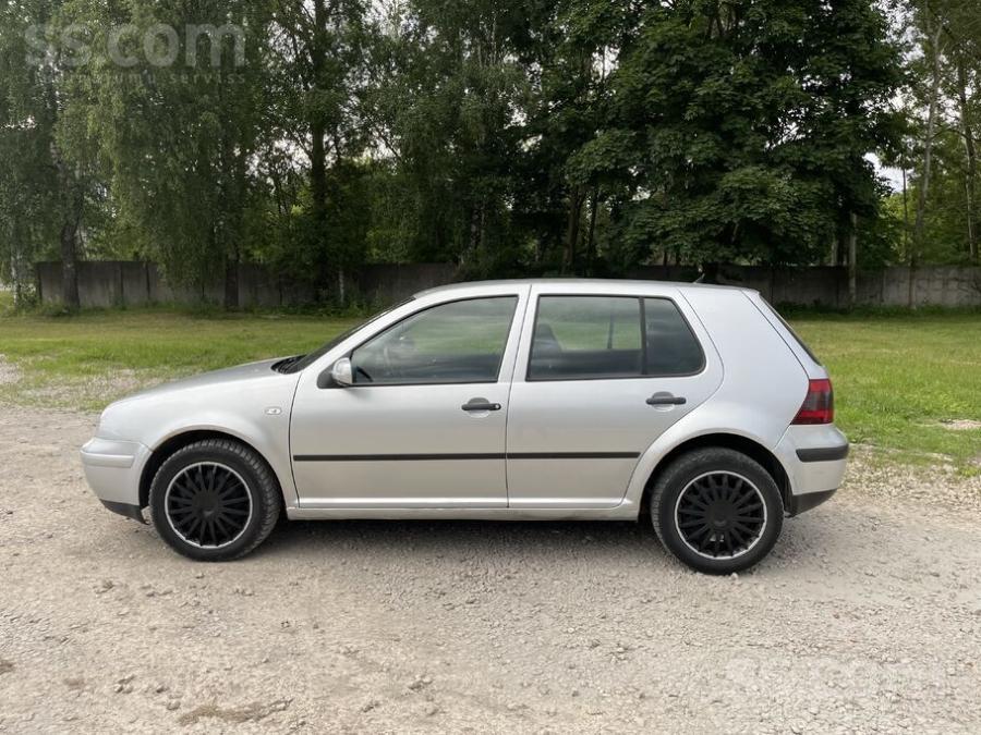 Volkswagen Golf 2003 Rīga, ar dzinēja tilpumu 1.90 L un nobraukumu 274 tūkst. km par 1500 €, foto 4 vietnē AUTOMOTO.COM.LV