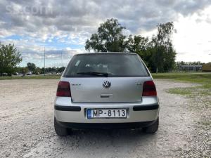 Volkswagen Golf 2003 Rīga, ar dzinēja tilpumu 1.90 L un nobraukumu 274 tūkst. km par 1500 €, foto 5 vietnē AUTOMOTO.COM.LV