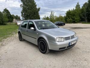 Volkswagen Golf 2003 Rīga, ar dzinēja tilpumu 1.90 L un nobraukumu 274 tūkst. km par 1500 €, foto 7 vietnē AUTOMOTO.COM.LV