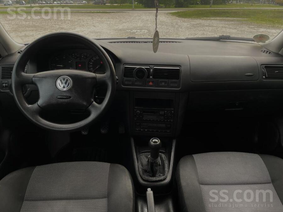 Volkswagen Golf 2003 Rīga, ar dzinēja tilpumu 1.90 L un nobraukumu 274 tūkst. km par 1500 €, foto 11 vietnē AUTOMOTO.COM.LV