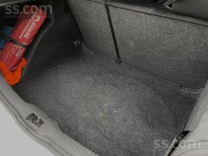 Volkswagen Golf 2003 Rīga, ar dzinēja tilpumu 1.90 L un nobraukumu 274 tūkst. km par 1500 €, foto 16 vietnē AUTOMOTO.COM.LV