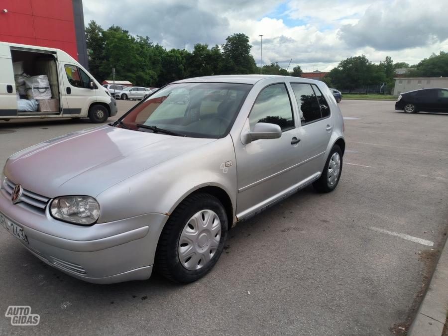 Volkswagen Golf 2003 Kauņa, ar dzinēja tilpumu 1.90 L un nobraukumu 420 tūkst. km par 850 €, foto 1 vietnē AUTOMOTO.COM.LV