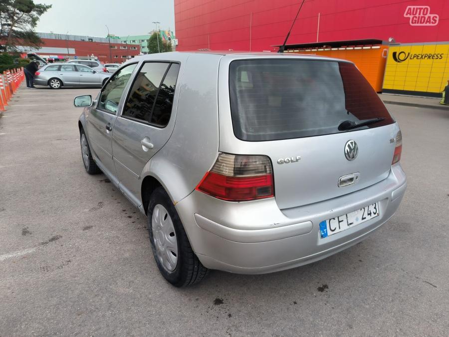 Volkswagen Golf 2003 Kauņa, ar dzinēja tilpumu 1.90 L un nobraukumu 420 tūkst. km par 850 €, foto 3 vietnē AUTOMOTO.COM.LV