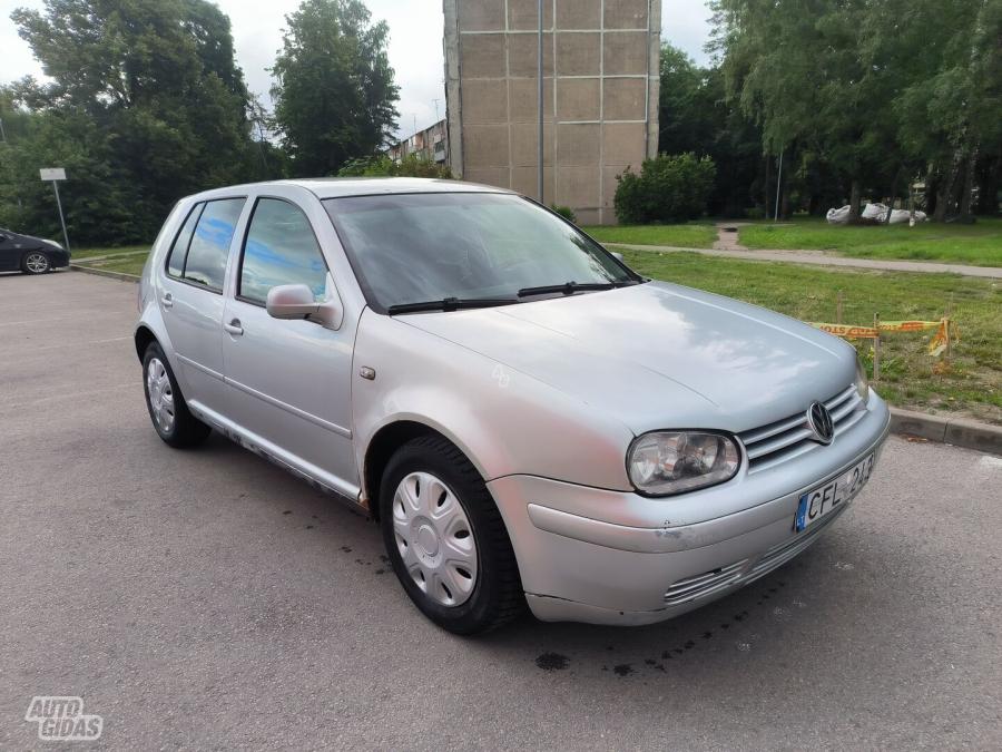 Volkswagen Golf 2003 Kauņa, ar dzinēja tilpumu 1.90 L un nobraukumu 420 tūkst. km par 850 €, foto 6 vietnē AUTOMOTO.COM.LV