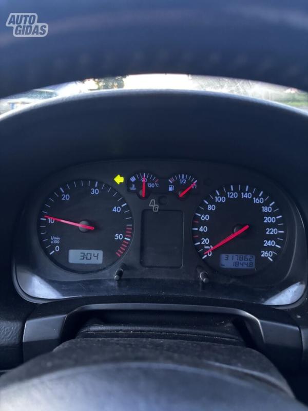 Volkswagen Golf 2003 Klaipėda, ar dzinēja tilpumu 1.90 L un nobraukumu 320 tūkst. km par 750 €, foto 2 vietnē AUTOMOTO.COM.LV