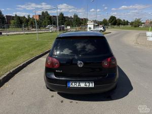 Volkswagen Golf 2003 in Panevezys, with an engine capacity of 1.40 L and mileage of 258 thousand km for 500 €, photo 5 on AUTOMOTO.COM.LV
