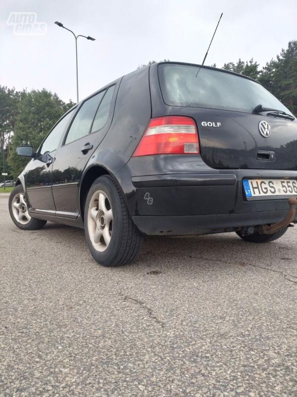 Volkswagen Golf 2003 Viļņa, ar dzinēja tilpumu 2.00 L un nobraukumu 218 tūkst. km par 1200 €, foto 8 vietnē AUTOMOTO.COM.LV