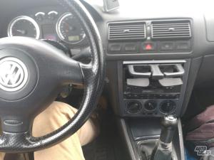 Volkswagen Golf 2003 in Vilnius, with an engine capacity of 2.00 L and mileage of 218 thousand km for 1200 €, photo 11 on AUTOMOTO.COM.LV