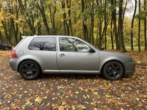 Volkswagen Golf 2003 in Panevezys, with an engine capacity of 1.80 L and mileage of 328 thousand km for 4500 €, photo 3 on AUTOMOTO.COM.LV