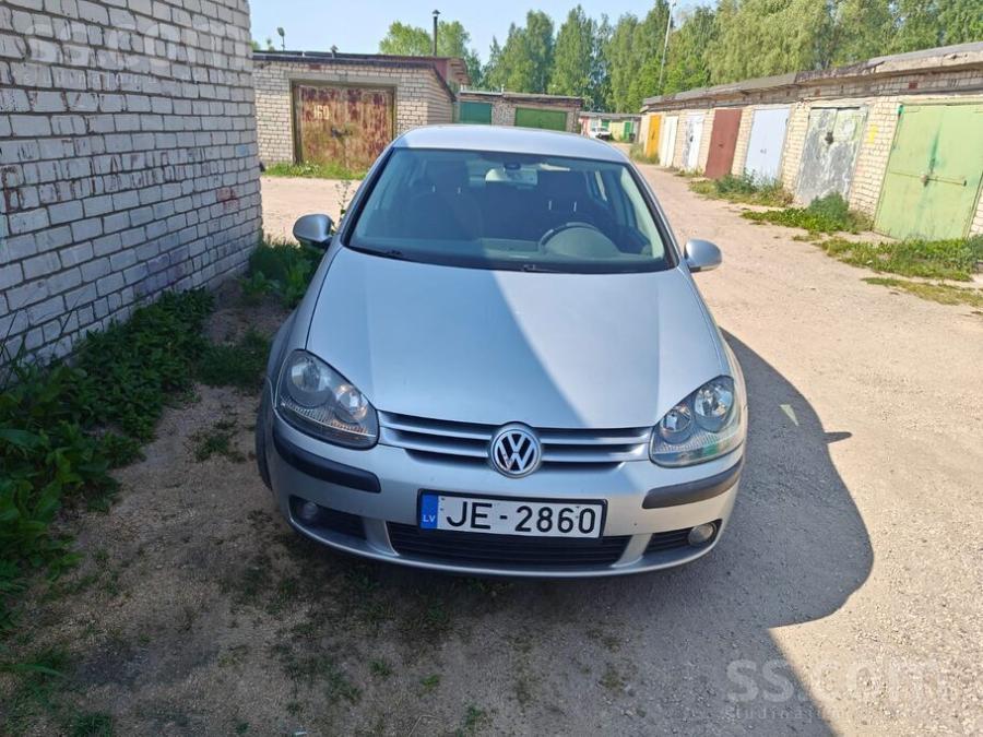 Volkswagen Golf 2004 Rīga, ar dzinēja tilpumu 1.60 L un nobraukumu 184 tūkst. km par 1550 €, foto 1 vietnē AUTOMOTO.COM.LV