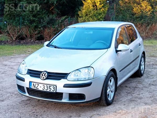 Volkswagen Golf 2004 in Ogre, with an engine capacity of 1.60 L and mileage of 159 thousand km for 1950 €, photo 7 on AUTOMOTO.COM.LV