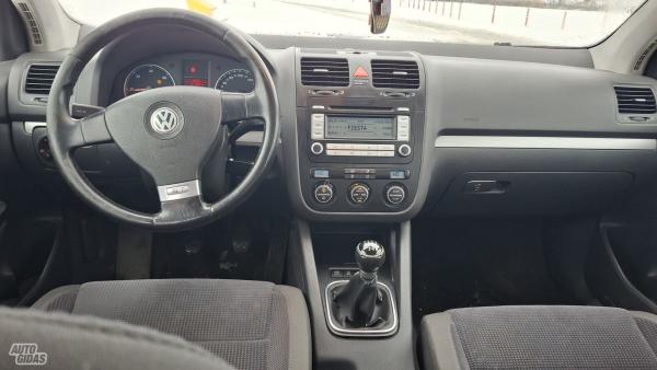 Volkswagen Golf 2004 in Kaunas, with an engine capacity of 2.00 L and mileage of 321 thousand km for 999 €, photo 6 on AUTOMOTO.COM.LV