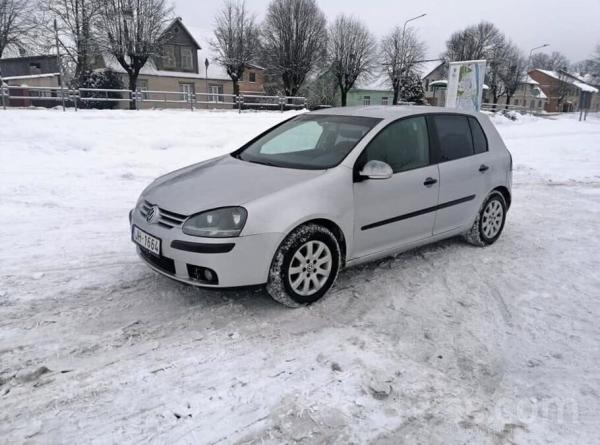 Volkswagen Golf 2004 in Daugavpils, with an engine capacity of 2.00 L and mileage of 388 thousand km for 1700 €, photo 2 on AUTOMOTO.COM.LV
