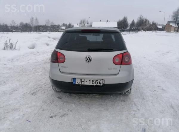 Volkswagen Golf 2004 in Daugavpils, with an engine capacity of 2.00 L and mileage of 388 thousand km for 1700 €, photo 7 on AUTOMOTO.COM.LV