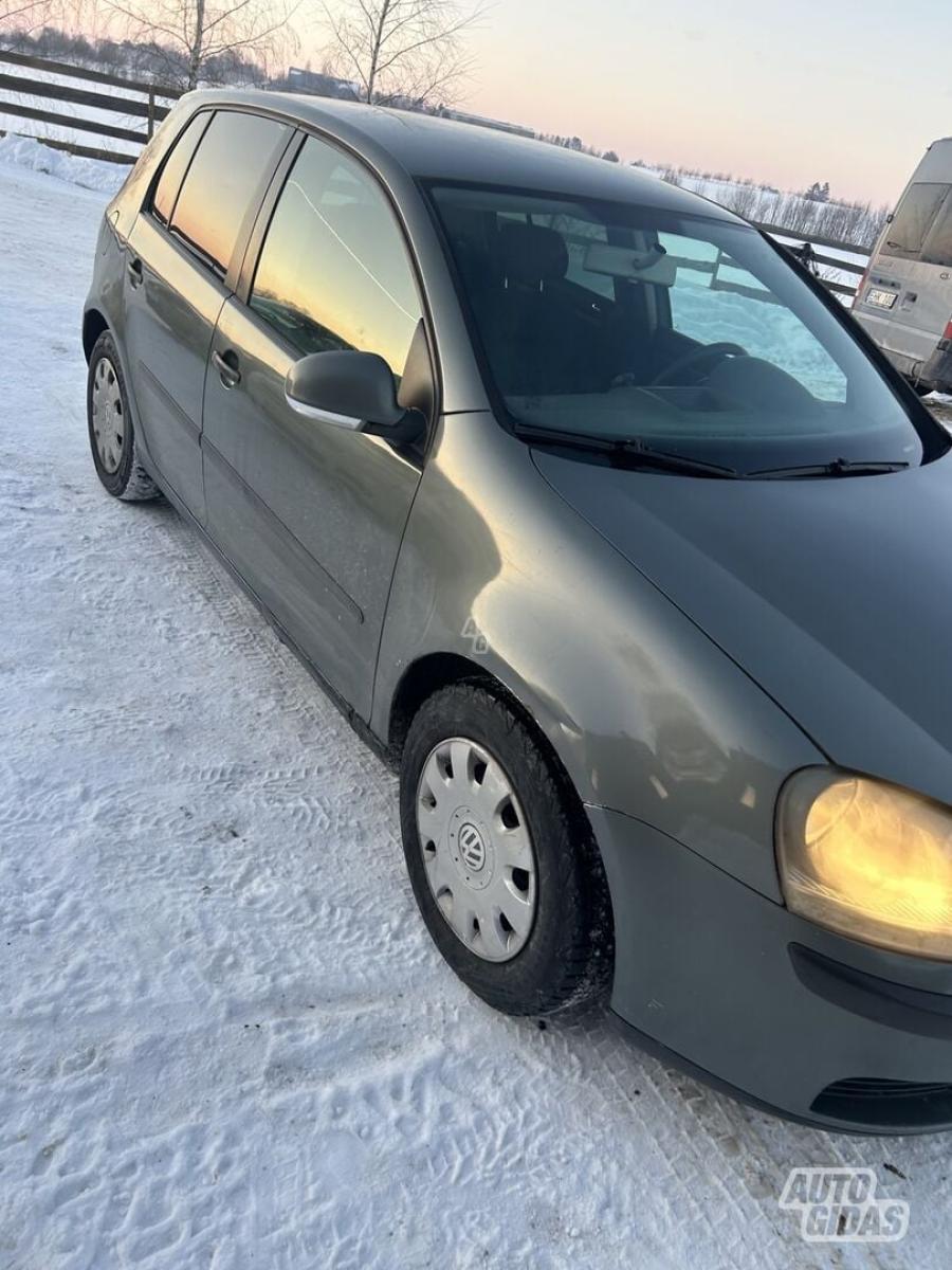 Volkswagen Golf 2004 Prienai, ar dzinēja tilpumu 1.90 L un nobraukumu 351 tūkst. km par 1500 €, foto 2 vietnē AUTOMOTO.COM.LV