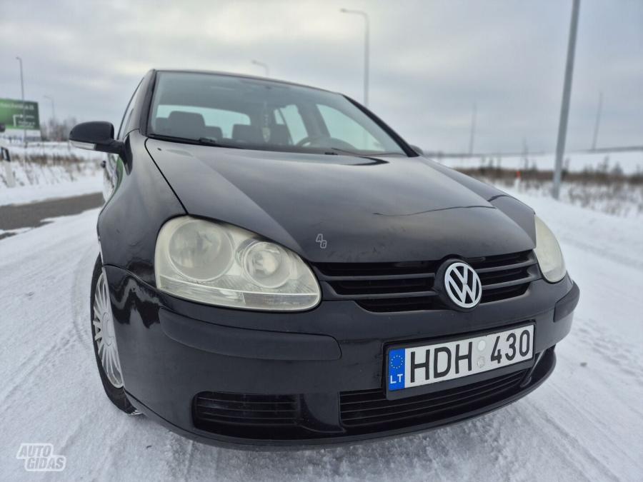Volkswagen Golf 2004 Kauņa, ar dzinēja tilpumu 1.90 L un nobraukumu 400 tūkst. km par 1250 €, foto 4 vietnē AUTOMOTO.COM.LV