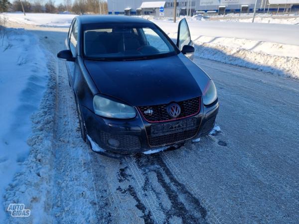 Volkswagen Golf 2004 Ukmergė, ar dzinēja tilpumu 1.90 L un nobraukumu 249 tūkst. km par 350 €, foto 1 vietnē AUTOMOTO.COM.LV