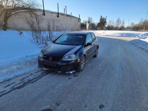Volkswagen Golf 2004 in Ukmerge, with an engine capacity of 1.90 L and mileage of 249 thousand km for 350 €, photo 2 on AUTOMOTO.COM.LV