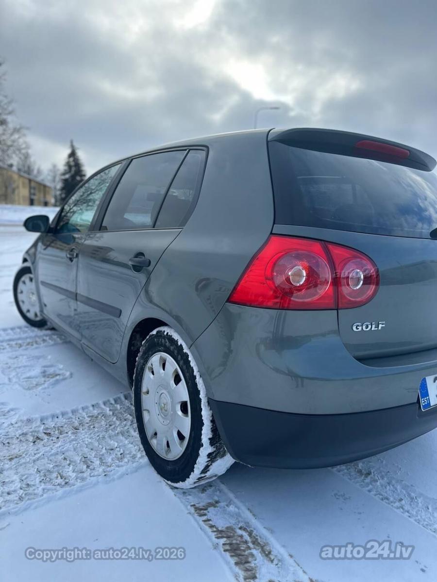 Volkswagen Golf 2004 in Tartu, with an engine capacity of 1.60 L and mileage of 170 thousand km for 2200 €, photo 5 on AUTOMOTO.COM.LV