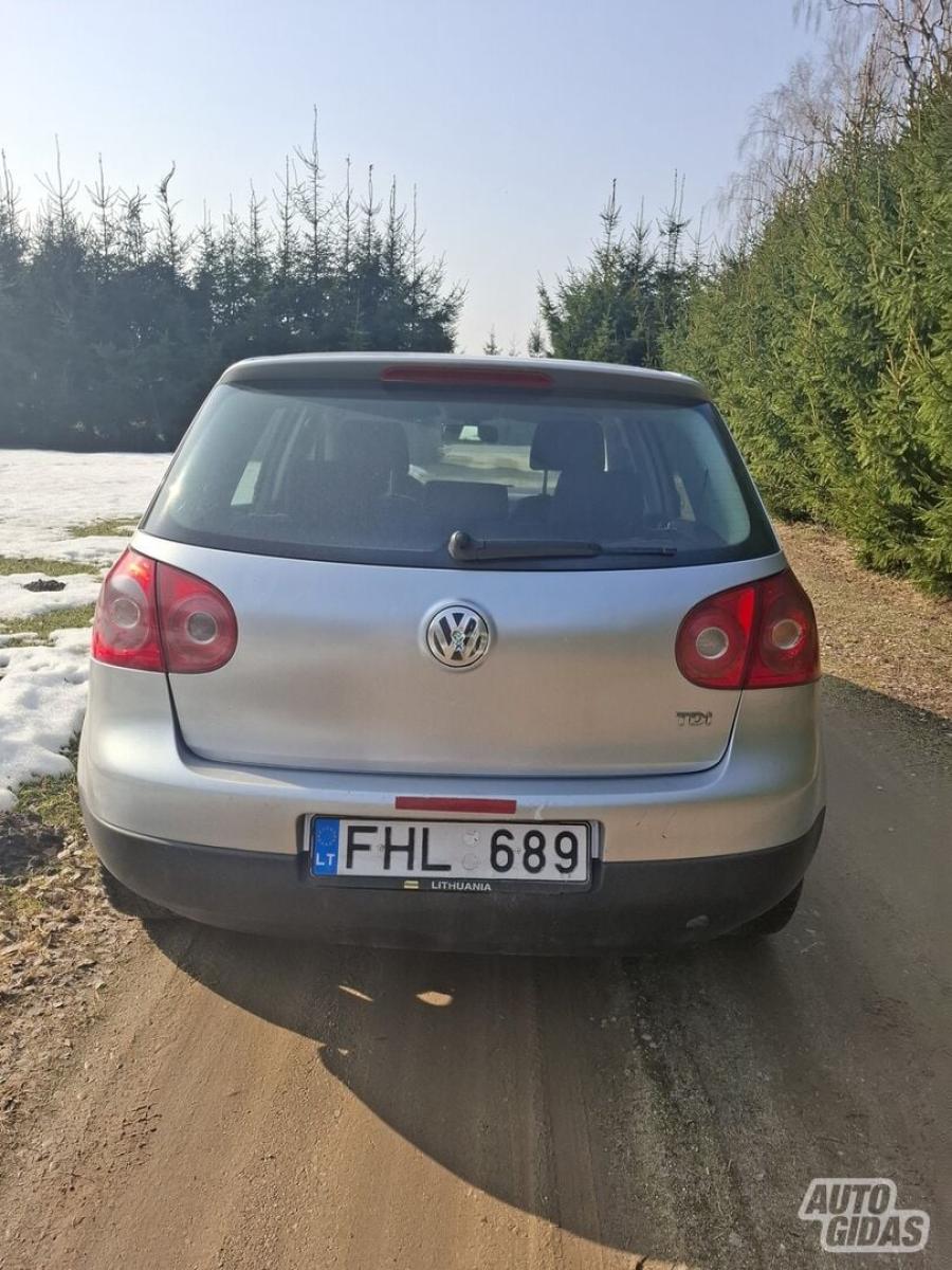 Volkswagen Golf 2004 Elektrėnai, ar dzinēja tilpumu 1.90 L un nobraukumu 385 tūkst. km par 990 €, foto 8 vietnē AUTOMOTO.COM.LV