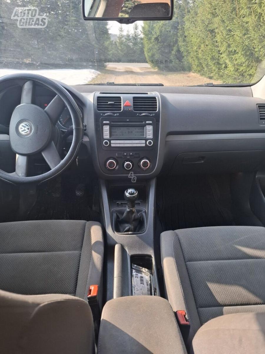 Volkswagen Golf 2004 Elektrėnai, ar dzinēja tilpumu 1.90 L un nobraukumu 385 tūkst. km par 990 €, foto 12 vietnē AUTOMOTO.COM.LV