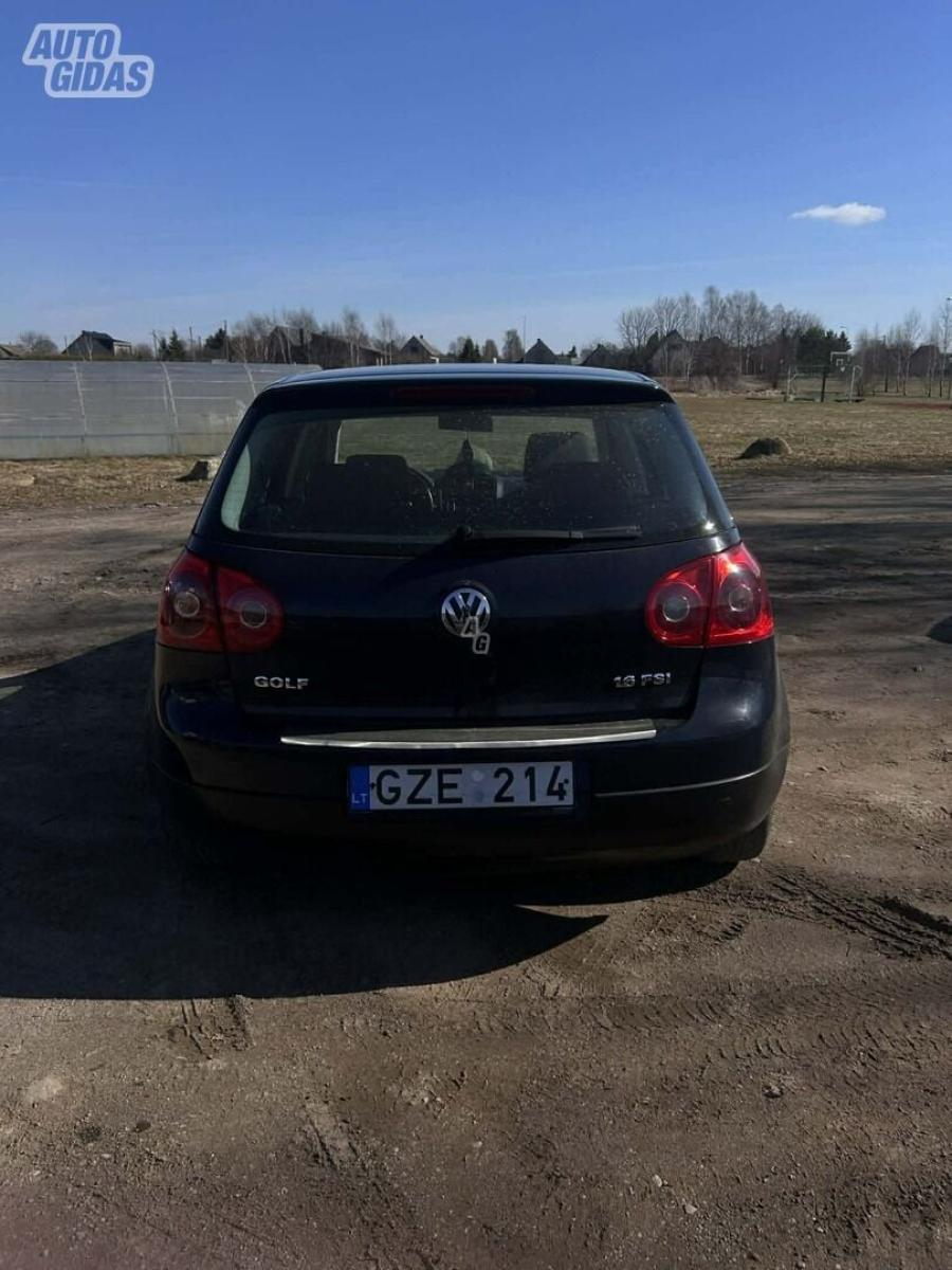 Volkswagen Golf 2004 in Kretinga, with an engine capacity of 1.60 L and mileage of 135 thousand km for 2400 €, photo 1 on AUTOMOTO.COM.LV