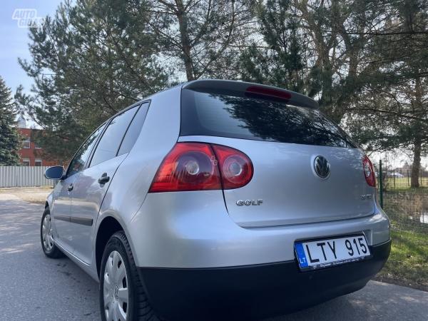 Volkswagen Golf 2004 Kauņa, ar dzinēja tilpumu 1.90 L un nobraukumu 310 tūkst. km par 1650 €, foto 6 vietnē AUTOMOTO.COM.LV