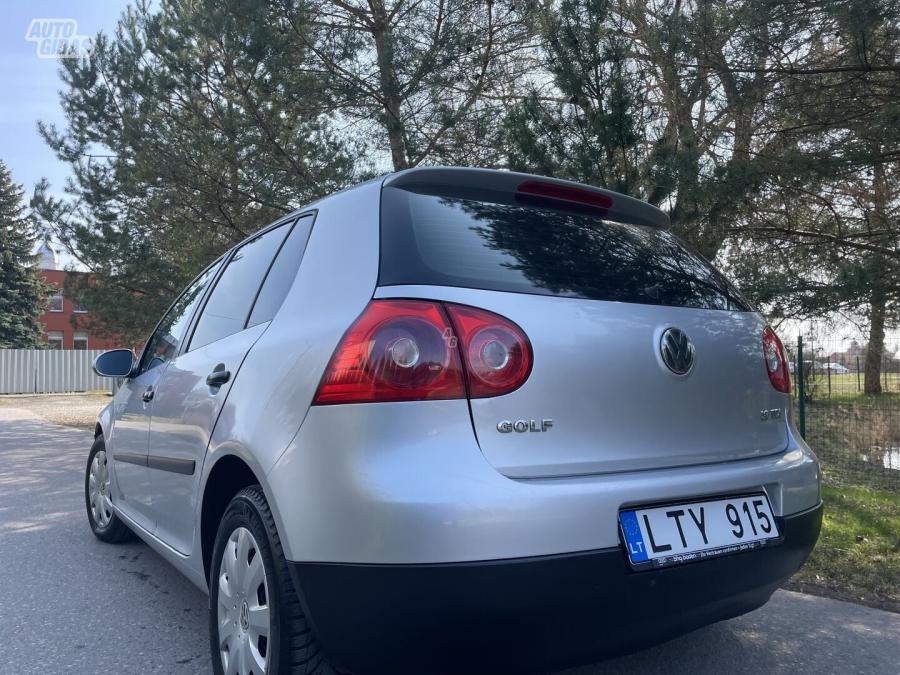 Volkswagen Golf 2004 Kauņa, ar dzinēja tilpumu 1.90 L un nobraukumu 310 tūkst. km par 1650 €, foto 7 vietnē AUTOMOTO.COM.LV