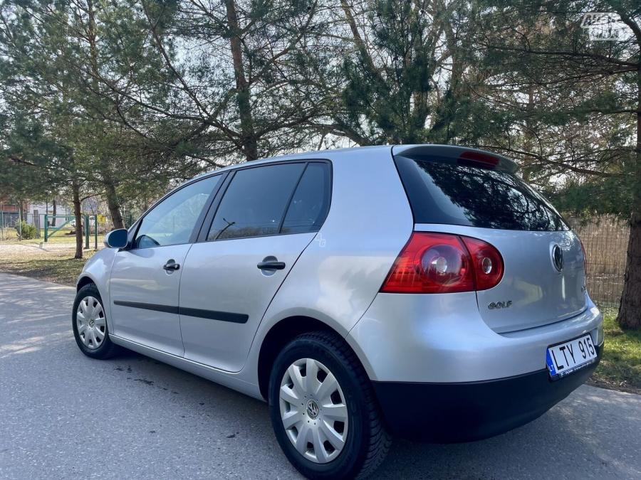 Volkswagen Golf 2004 Kauņa, ar dzinēja tilpumu 1.90 L un nobraukumu 310 tūkst. km par 1650 €, foto 9 vietnē AUTOMOTO.COM.LV