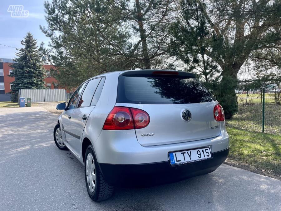Volkswagen Golf 2004 Kauņa, ar dzinēja tilpumu 1.90 L un nobraukumu 310 tūkst. km par 1650 €, foto 15 vietnē AUTOMOTO.COM.LV