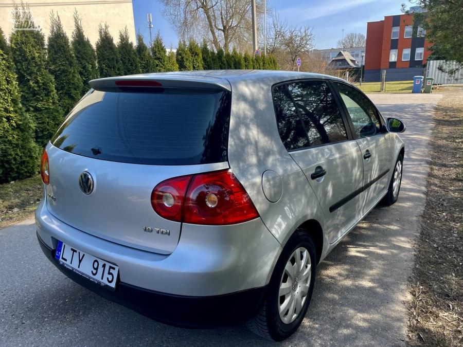 Volkswagen Golf 2004 Kauņa, ar dzinēja tilpumu 1.90 L un nobraukumu 310 tūkst. km par 1650 €, foto 18 vietnē AUTOMOTO.COM.LV
