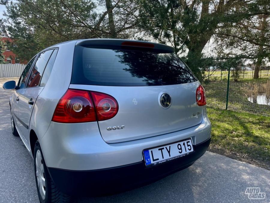 Volkswagen Golf 2004 Kauņa, ar dzinēja tilpumu 1.90 L un nobraukumu 310 tūkst. km par 1650 €, foto 23 vietnē AUTOMOTO.COM.LV