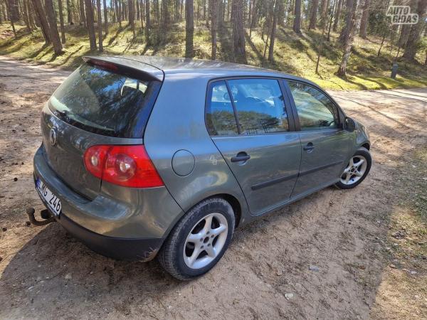 Volkswagen Golf 2004 Ignalina, ar dzinēja tilpumu 2.00 L un nobraukumu 345 tūkst. km par 900 €, foto 3 vietnē AUTOMOTO.COM.LV